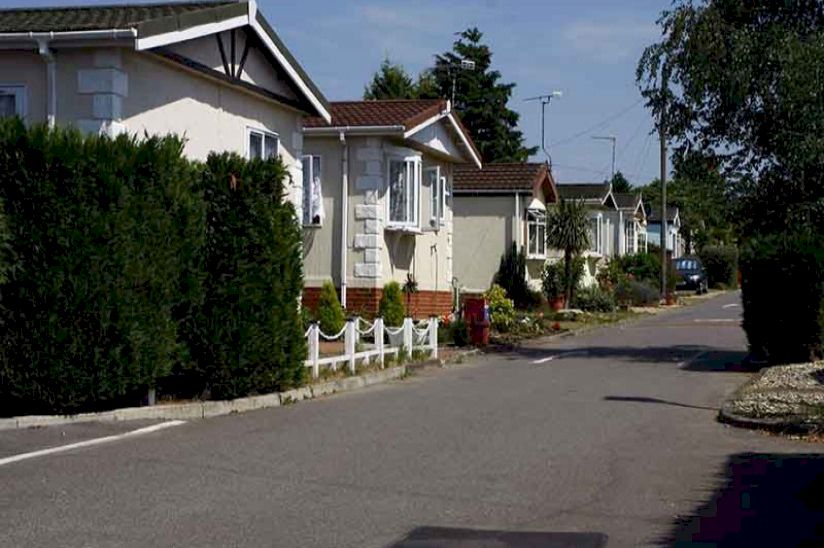 Surrey Hills Park- Park Homes For Sale in Surrey