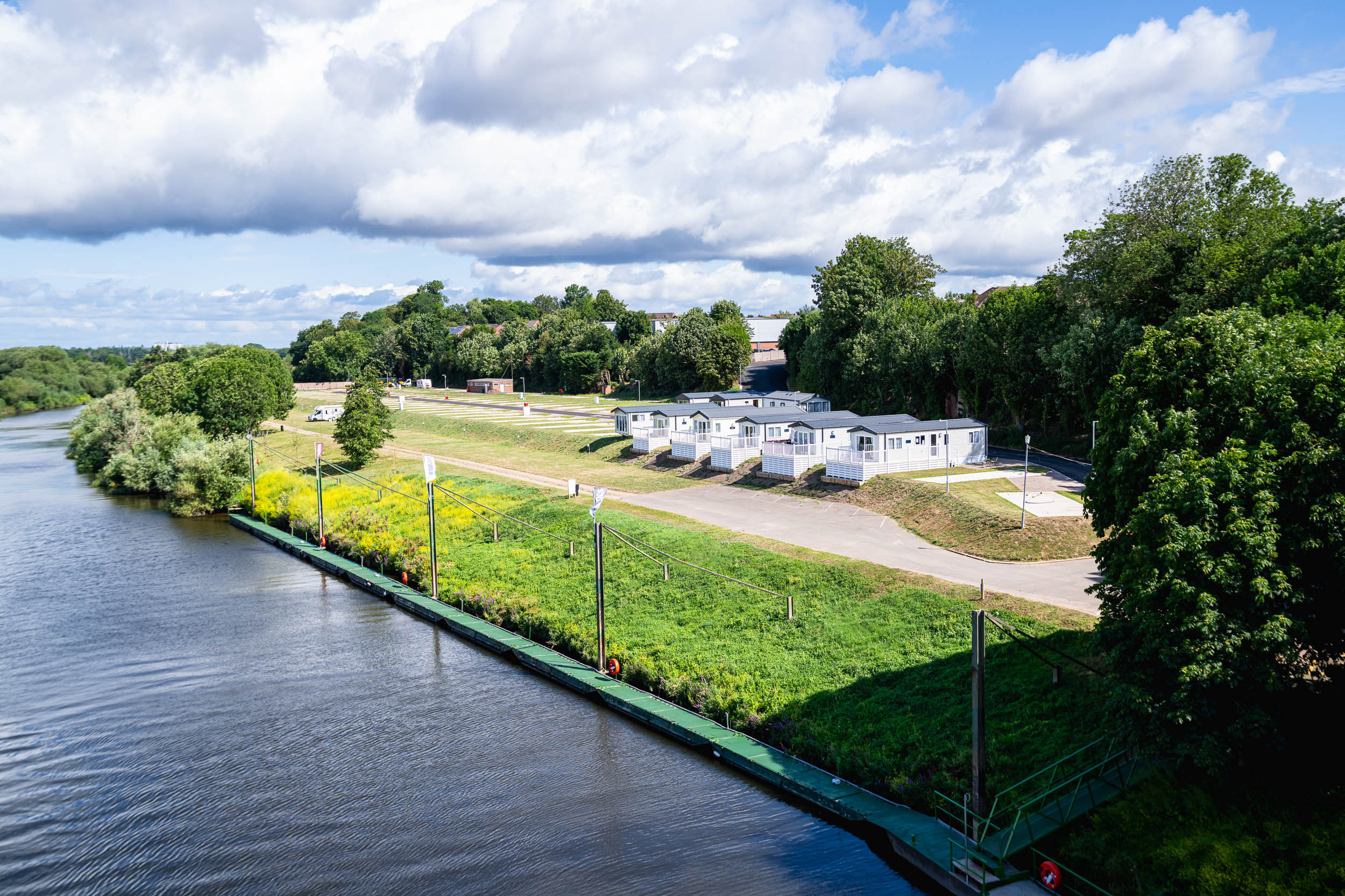 Ketch Caravan Park- Static Caravans For Sale in Worcester